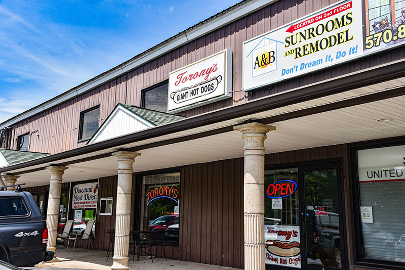 Torony’s Giant Hot Dogs | Plains | DiscoverNEPA