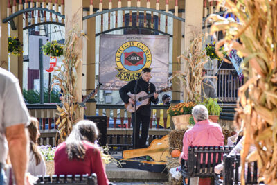 Jim Thorpe Fall Foliage Festival Guide | NEPA Fairs & Festivals
