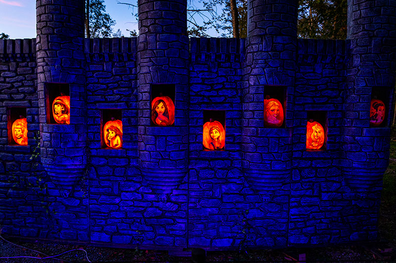 Picture This: Glowing Pumpkin Trail at Roba Family Farms | NEPA Family Fun